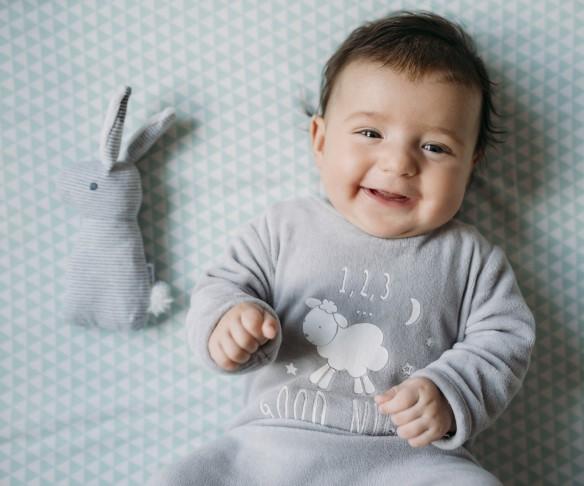 Your Supported Sitter's Food Group Guide | Gerber